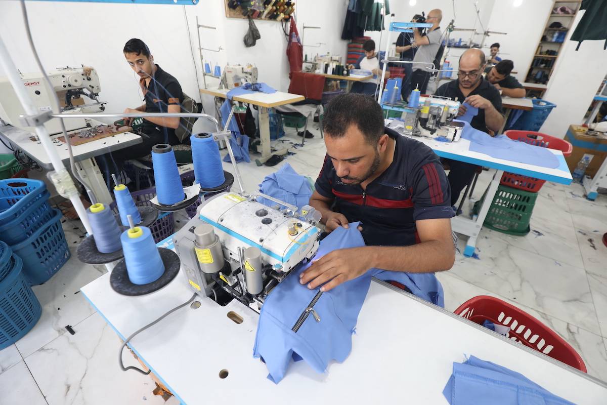 School uniform production underway in Gaza – Middle East Monitor