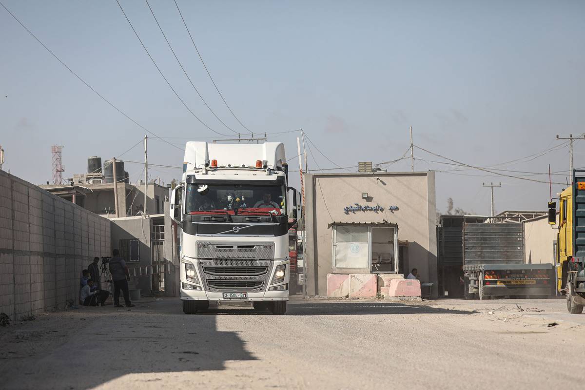 Gaza exports resume 3 days after closure of commercial crossing ...