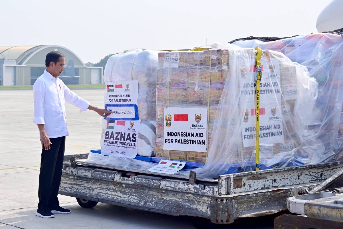 Indonesia provides second humanitarian aid for Palestinian people ...