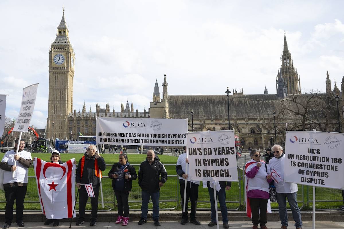 Turkish Cypriots protest UNSC’s decision to send peacekeepers to Cyprus ...