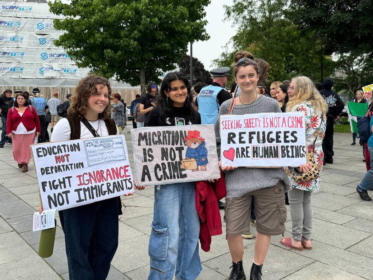 Anti-racism activists face off far-right protest in Plymouth – Middle ...