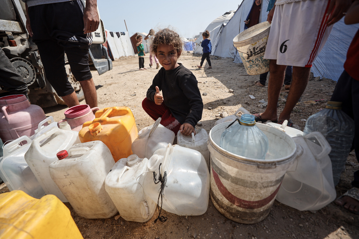Water distributed to Palestinians in Gaza amid severe shortage – Middle ...