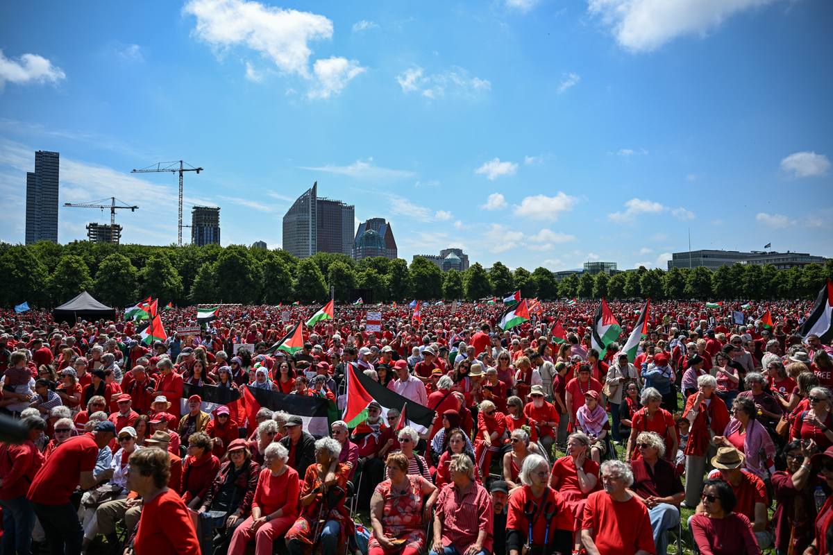 150,000+ people protest against the ongoing Israeli genocide of Gaza at ...