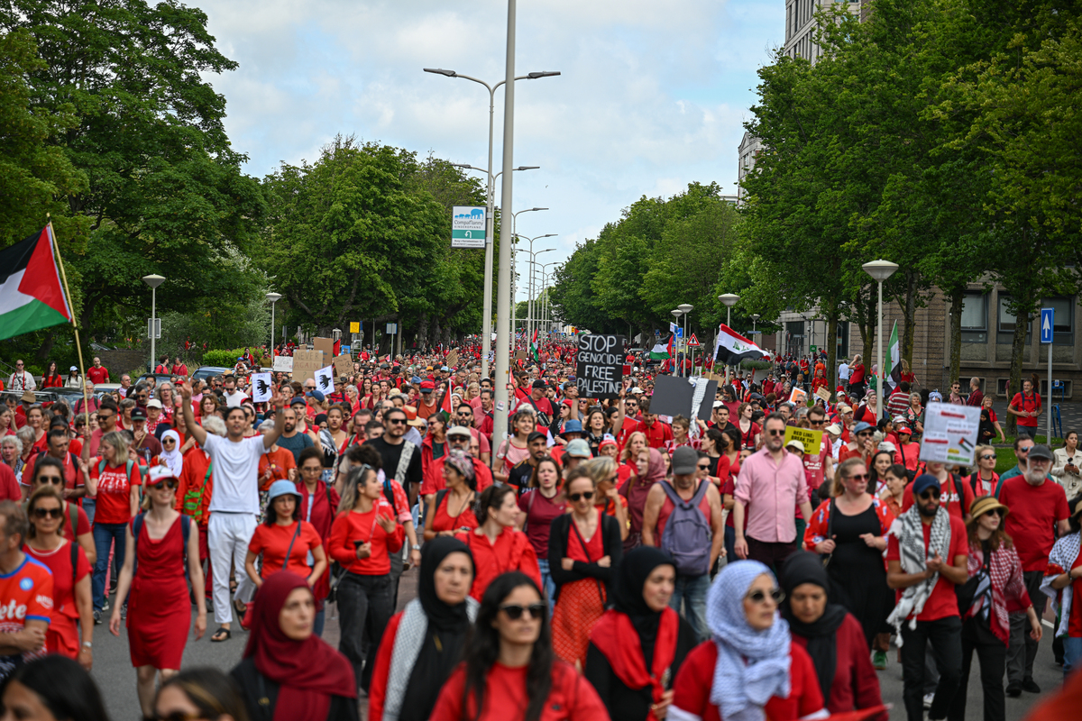 150,000+ people protest against the ongoing Israeli genocide of Gaza at ...