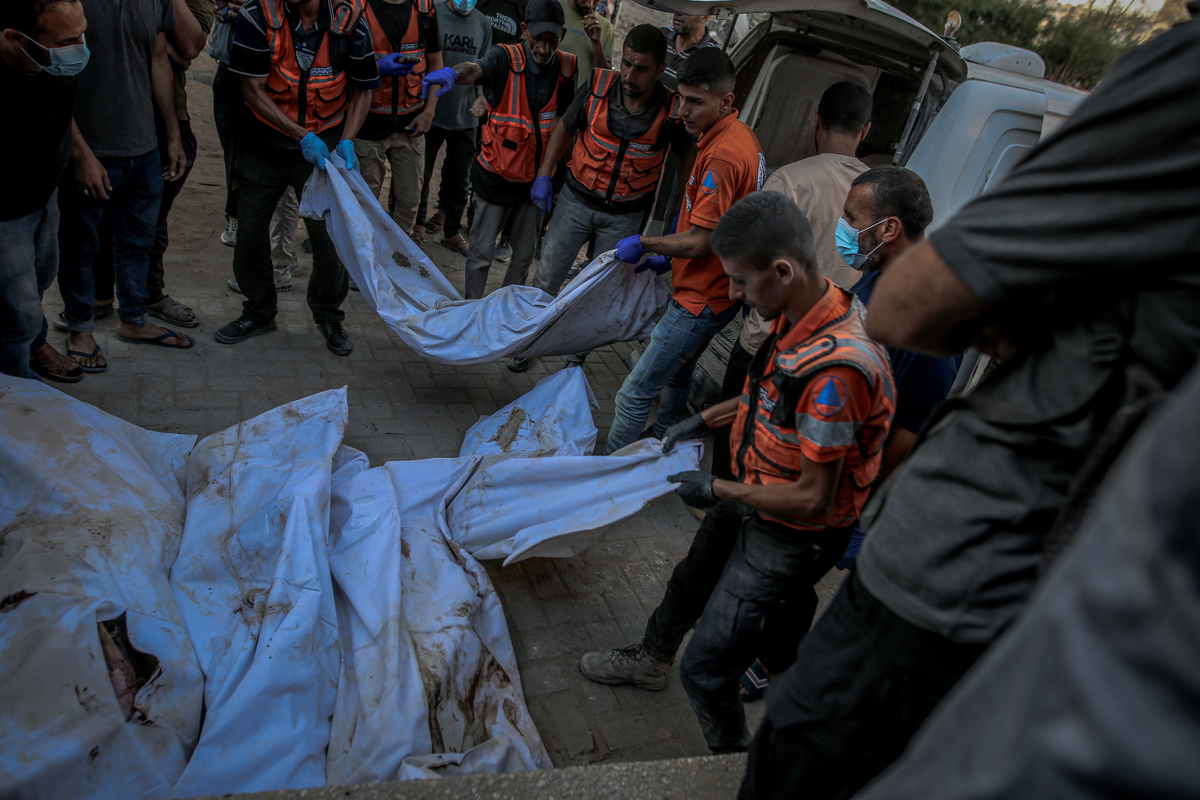 Bodies of Palestinians who lost their lives while waiting for aid, recovered from Zikim – Middle ...