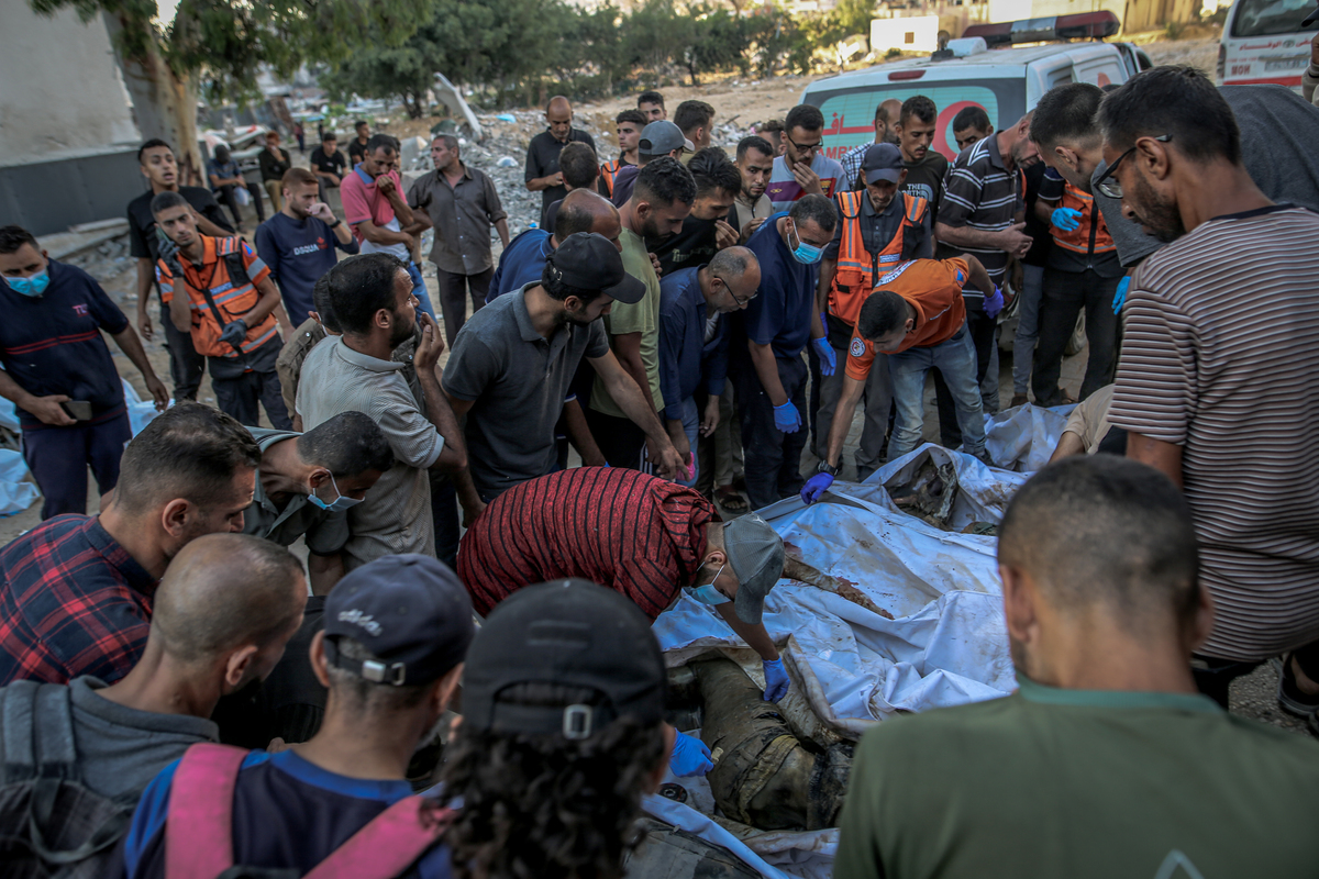Bodies of Palestinians who lost their lives while waiting for aid, recovered from Zikim – Middle ...