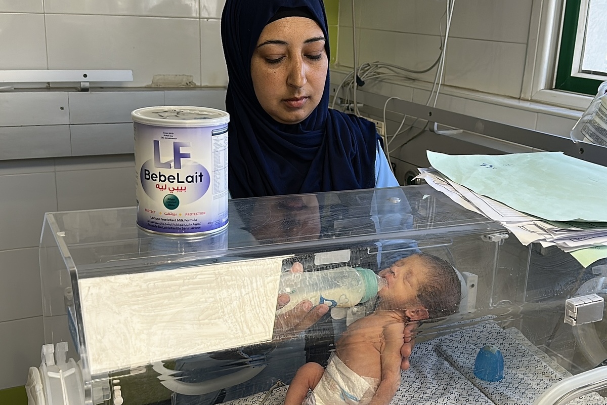 Premature babies struggle for life in Gaza under Israeli attacks ...
