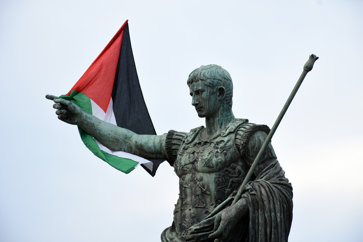 Protesters in Rome denounce Israeli Strikes on Palestine and Europe’s ...