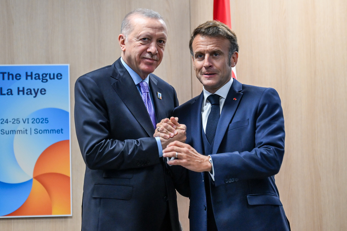 Recep Tayyip Erdogan – Emmanuel Macron meeting in The Hague – Middle ...