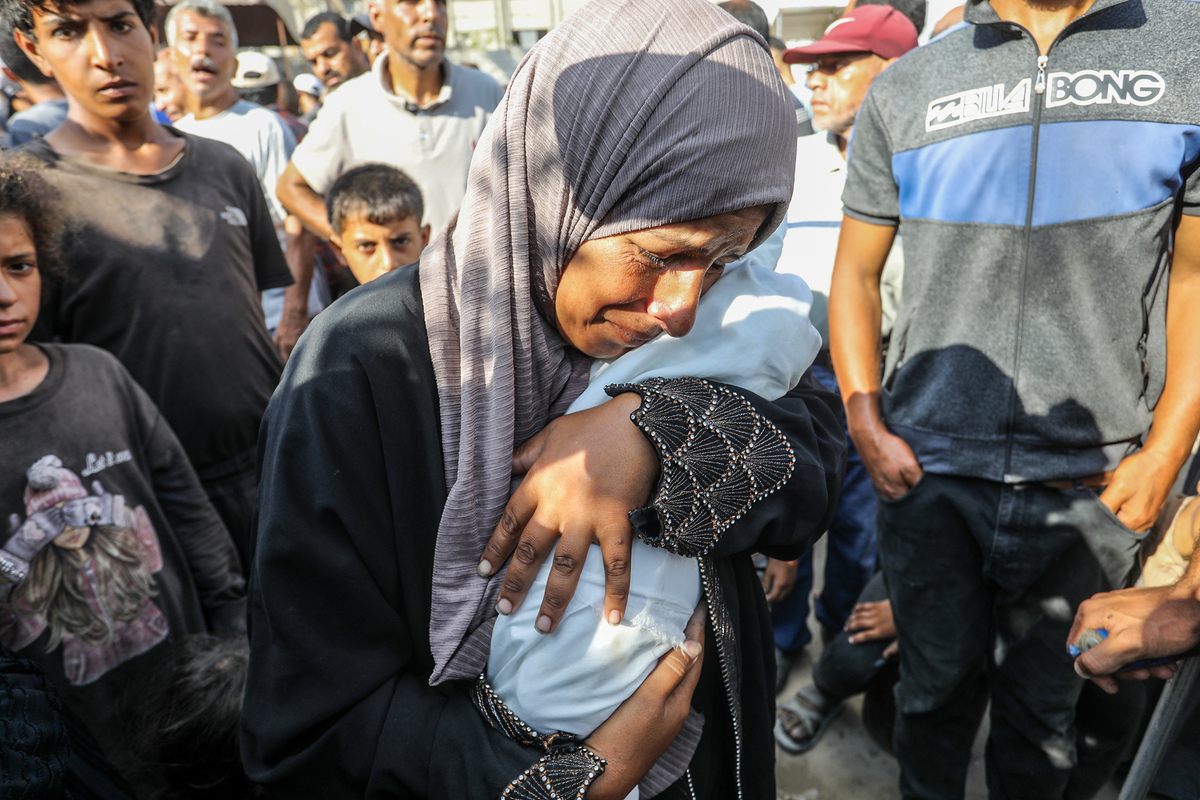 UNICEF: 28 children killed every day in Gaza – Middle East Monitor