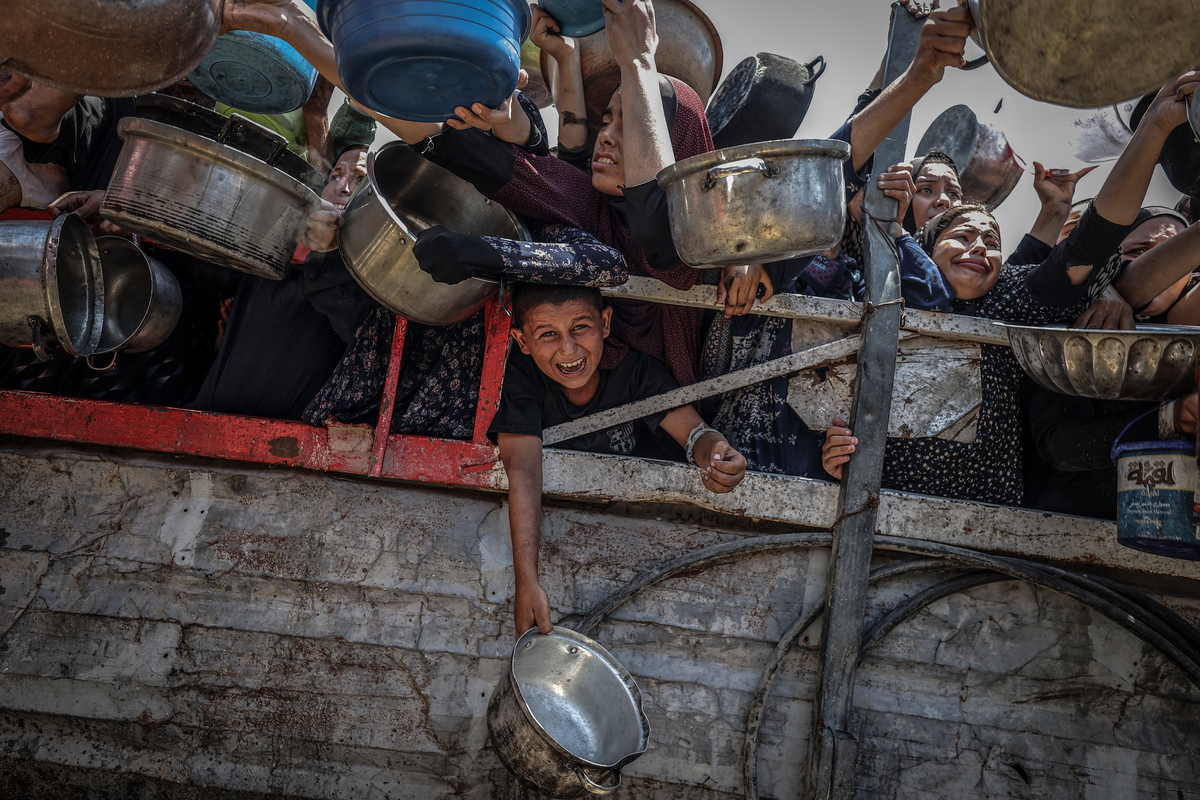 Food distributed to Palestinians battling hunger in Gaza – Middle East ...