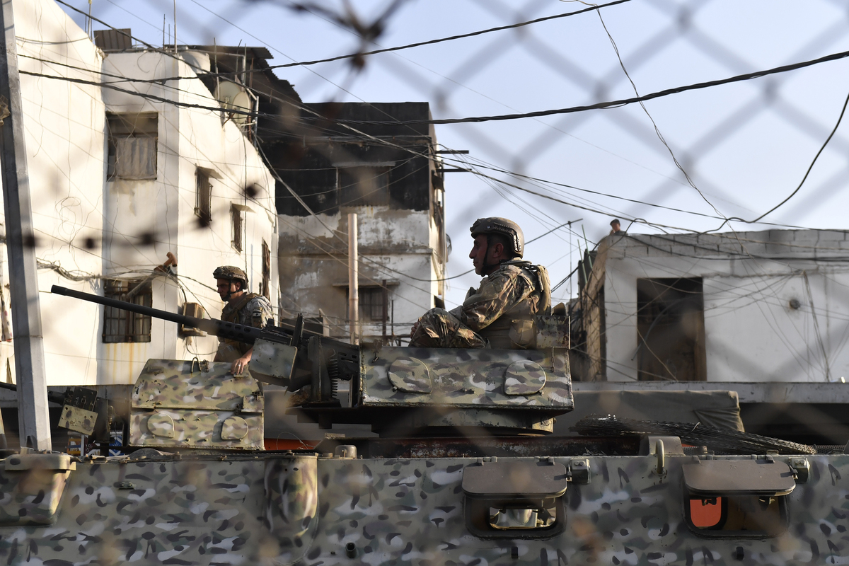 Palestinian refugee camps in Lebanon to start handing over weapons ...