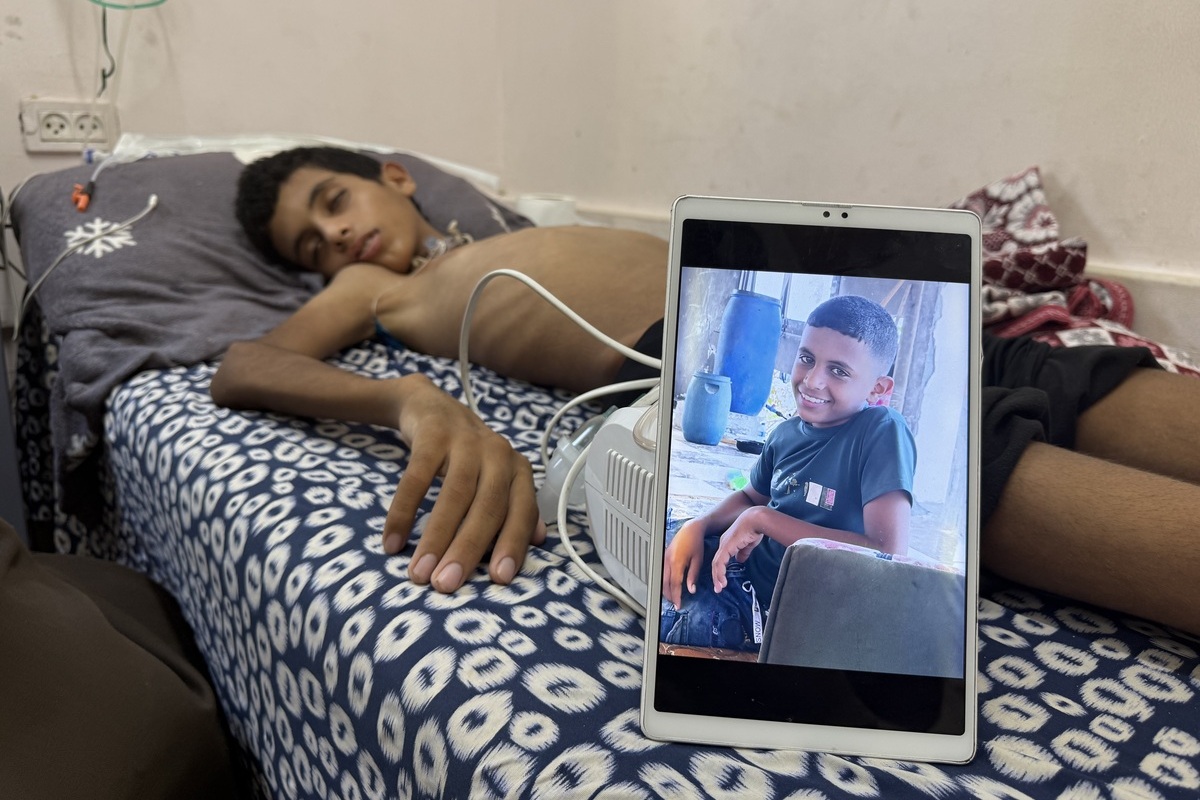 13-year-old Palestinian Velid seriously injured after an Israeli attack ...