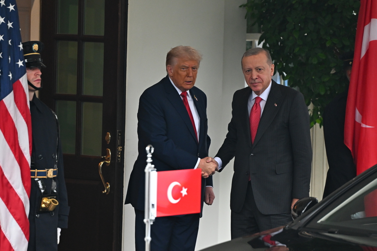 Trump invites Turkish President Erdogan to join Gaza peace board as ...