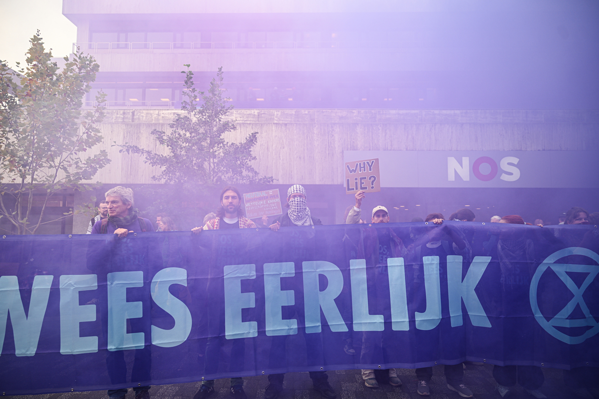 Climate activists in Netherlands protest NOS bias on Gaza – Middle East ...