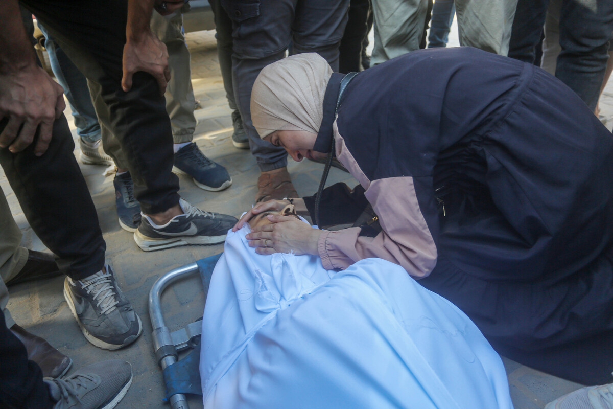 Journalist Yahya Barzaq laid to rest after Israeli strike in Deir al ...