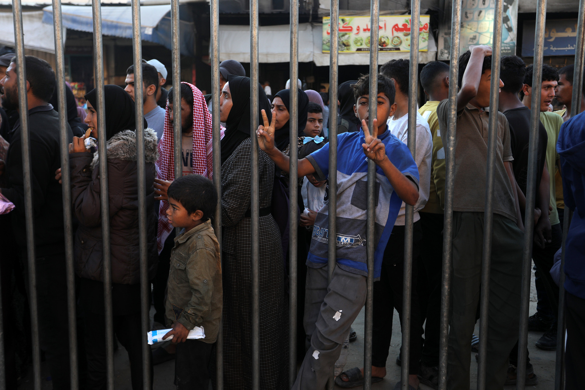 Preparations for the welcoming of Palestinian prisoners to be released ...