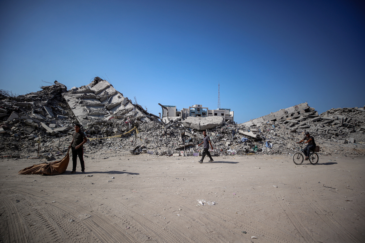 Destruction in Gaza after Israeli army’s withdrawal – Middle East Monitor