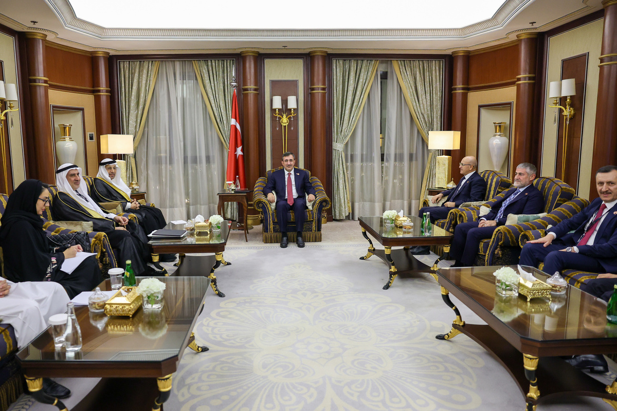 Turkish vice president, Saudi minister discuss Gaza, bilateral and ...