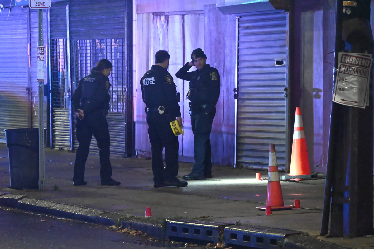 Mass Shooting Results In Injuries And Fatalities At Leslie Street And ...