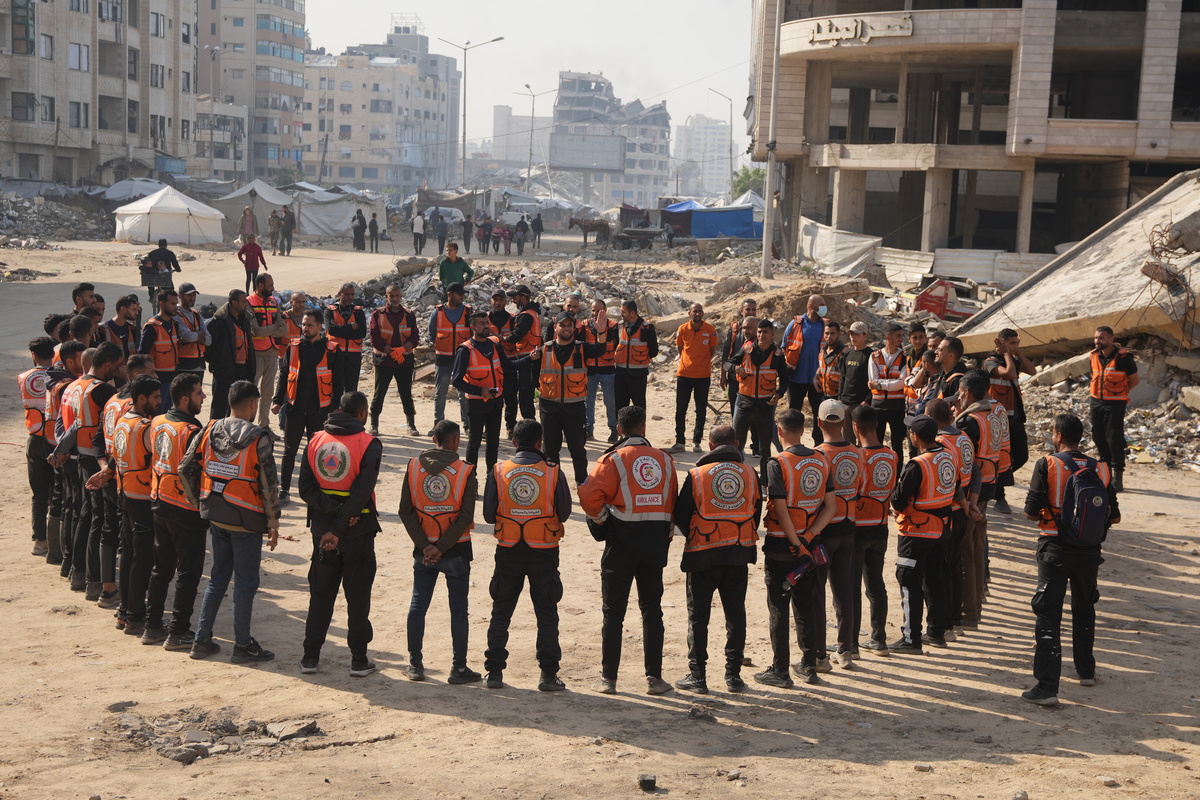 Civil defense teams in Gaza continue safety operations in damaged ...