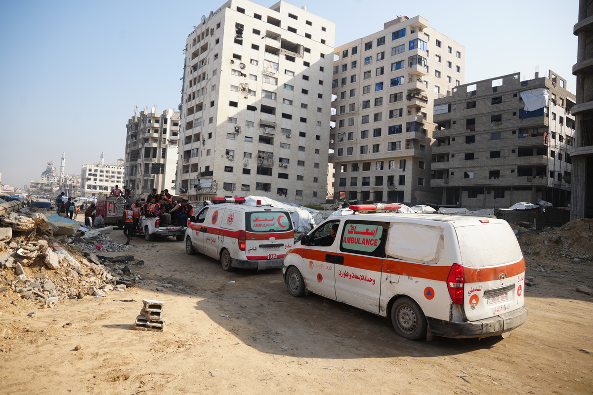 Civil defense teams in Gaza continue safety operations in damaged ...
