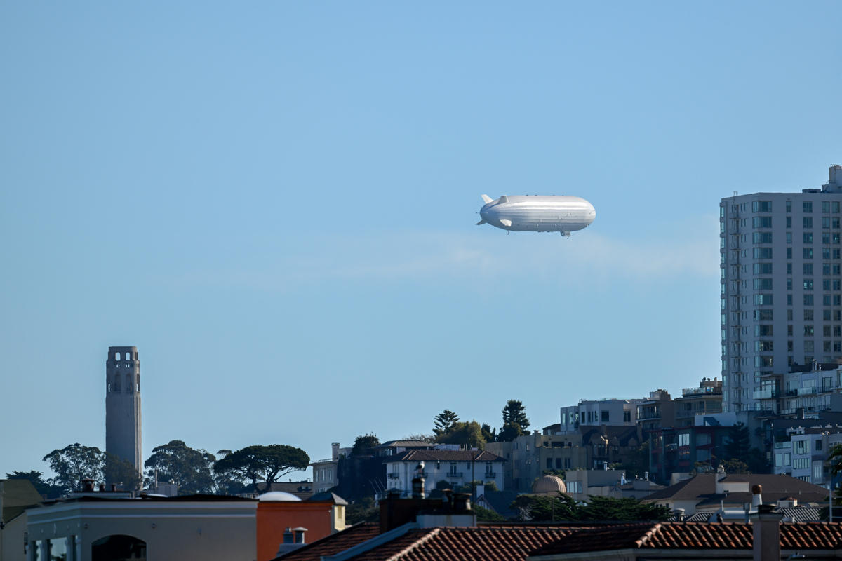 The biggest aircraft in the world LTA Pathfinder spotted over San ...