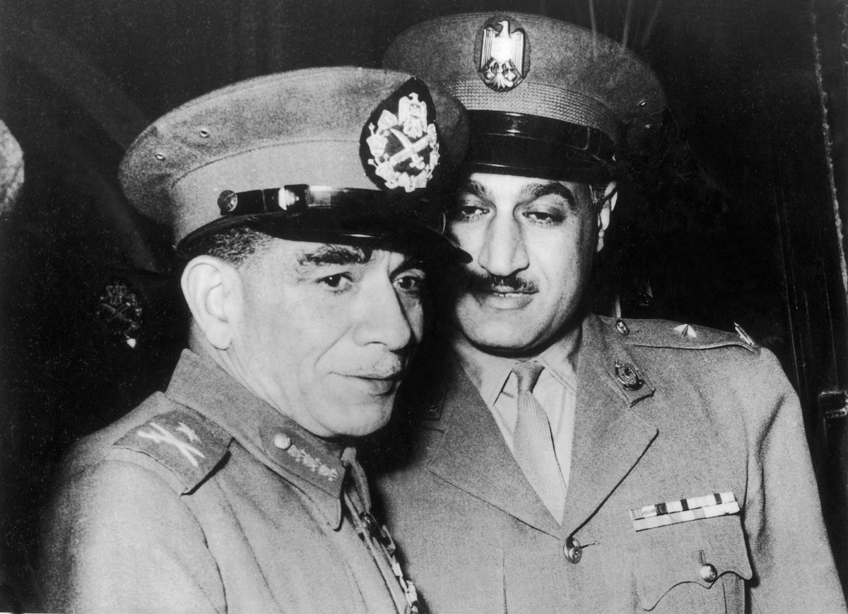 Muhammad Neguib Et Abdel Nasser In 1954 – Middle East Monitor