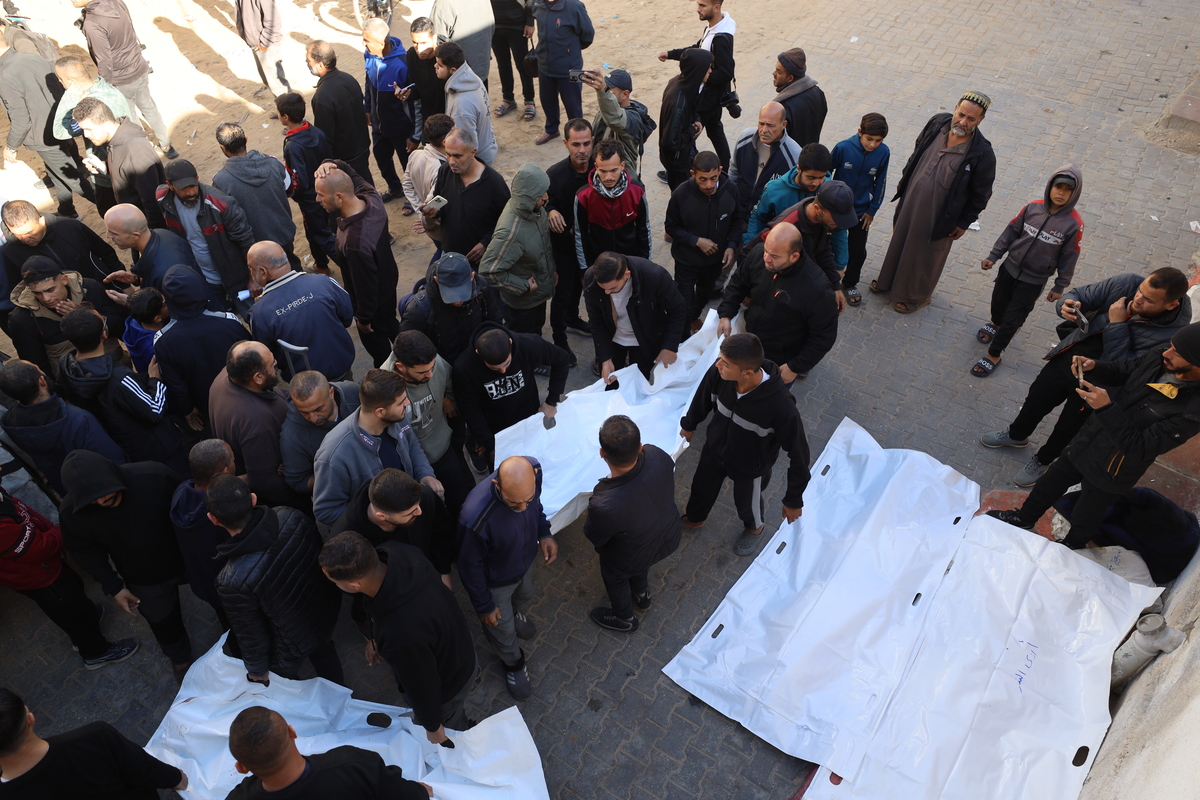 411 Gazans killed, over 1,100 injured in Israeli attacks since ...