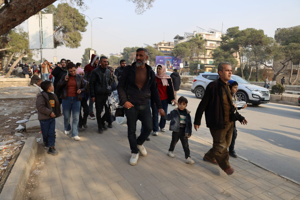 SDF attacks on Syria’s Aleppo neighborhoods displace over 140,000 ...